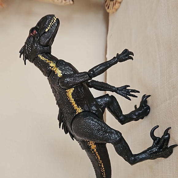 Mattel | Toys | Jurassic World Park Indoraptor Poseable Dinosaur | Poshmark